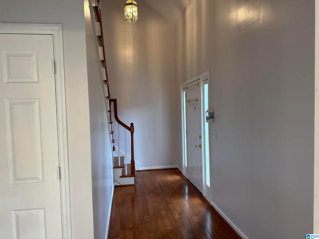 1715 Columbiana Lane