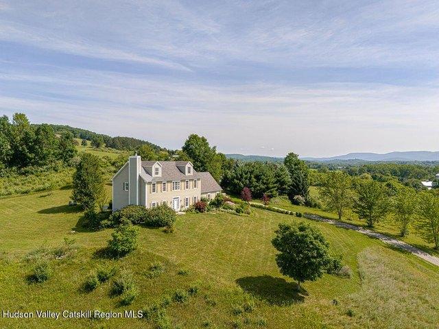 1715 County Road 7, Ancram, NY 12502