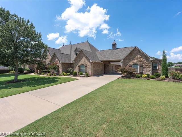 1715 Crystal Court
