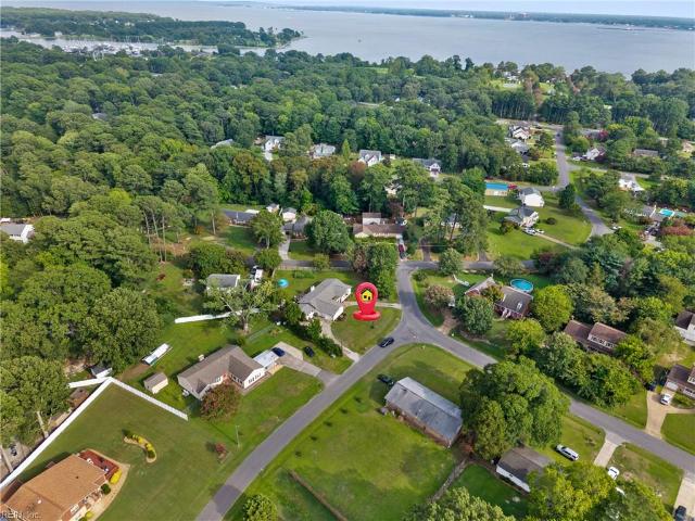 1715 Holly View DR