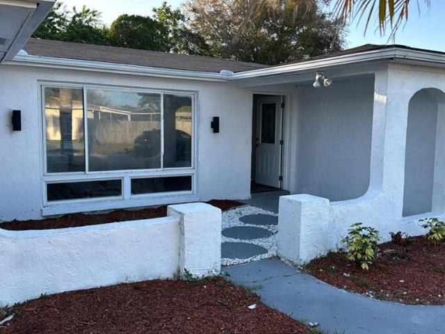 1715 Kenilworth St, Holiday, FL 34691 | MLS #S5145 | Compass