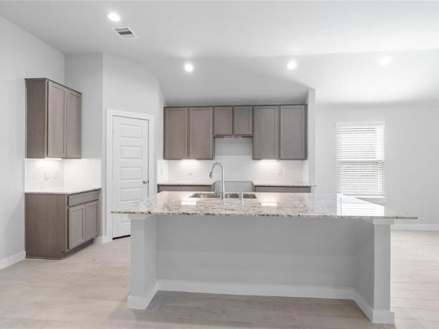 1715 Pecan Woods, Conroe, TX 77301 | MLS #76871 | Compass