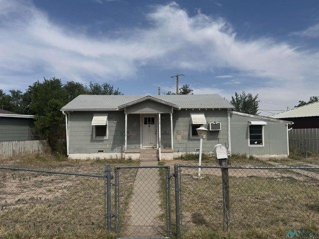 1715 Pontiac Dr, Roswell, NM 88201