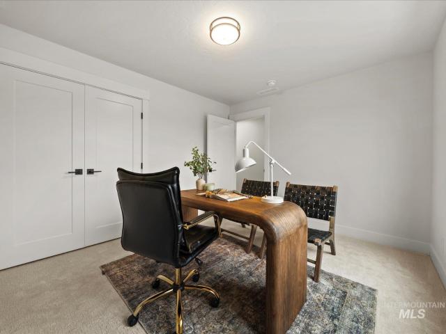 1715 S Federal Way