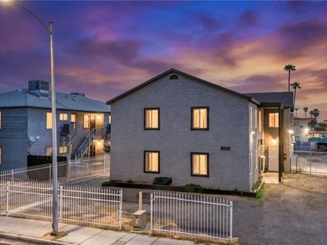 1715 Santa Paula Dr, Las Vegas, NV 89104