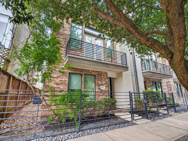 1715 Silver St, Houston, TX 77007