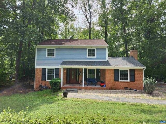 1715 Solomon Rd, Charlottesville, VA 22901