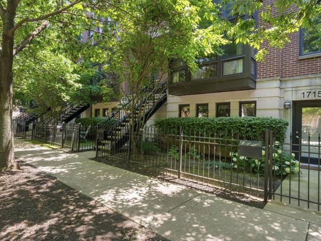 1715 W George St, Chicago, IL 60657
