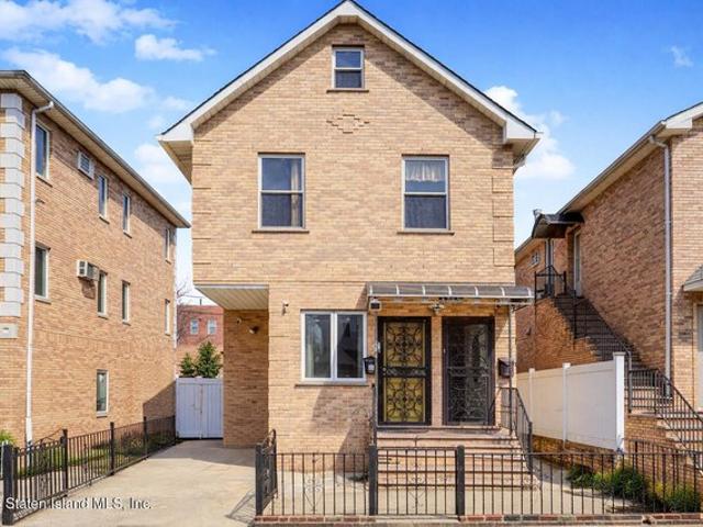 1715 70th St, Brooklyn, NY 11204