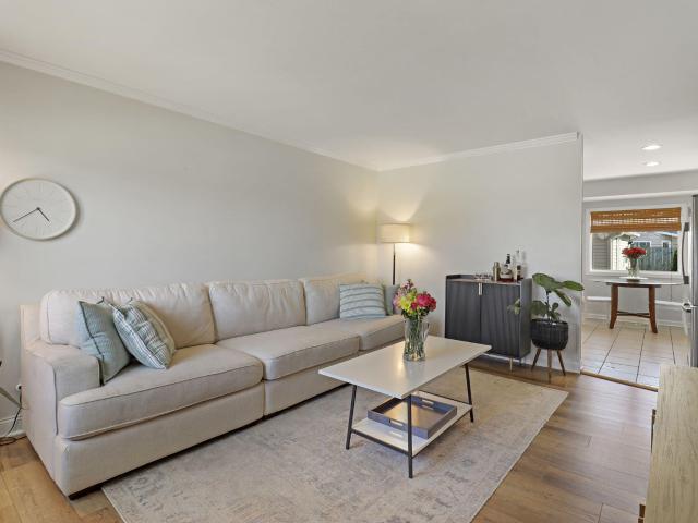 1715 84th Pl