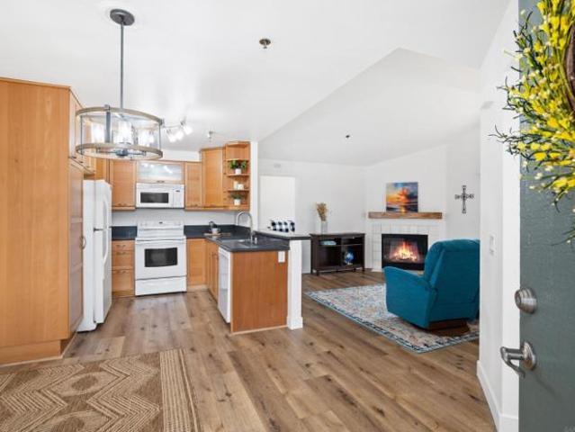 17161 Alva Rd 932, San Diego, CA 92127