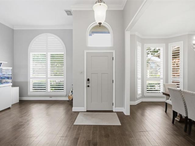 1716 Marian Lane
