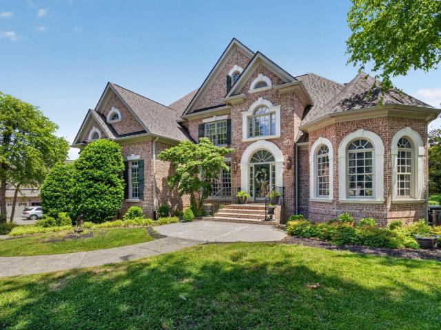 1716 Montclair Blvd
