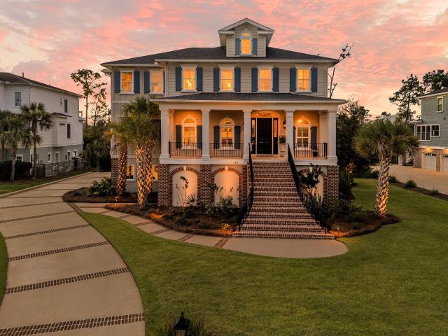 1716 Bowline Drive