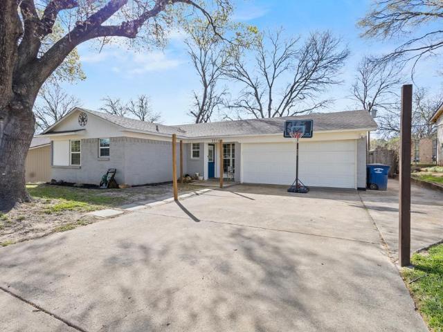 1716 Caravan Trail