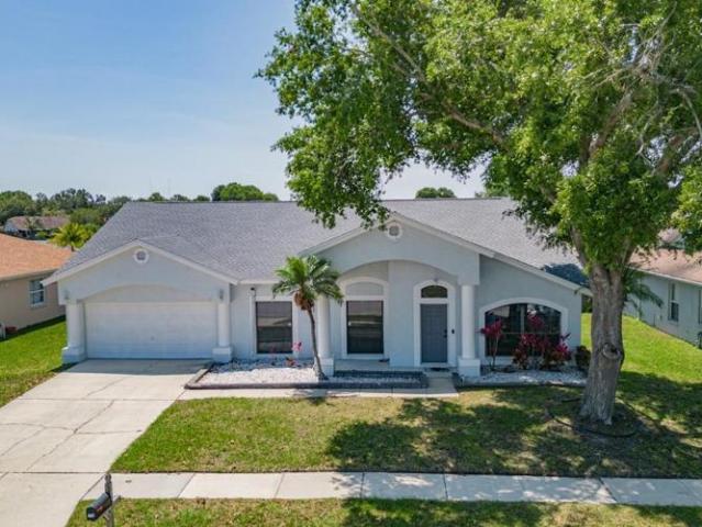1716 Compton St, Brandon, FL 33511