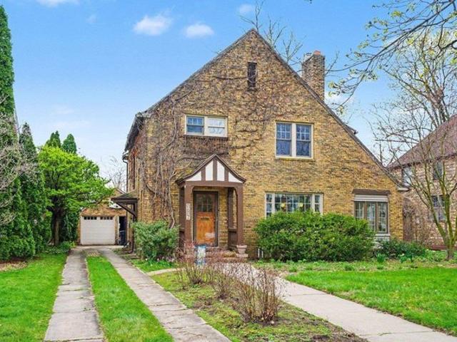 1716 E Wayne St, South Bend, IN 46615