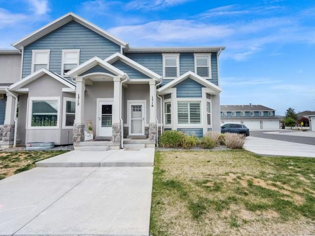 1716 E Talon Way N, Eagle Mountain, UT 84005