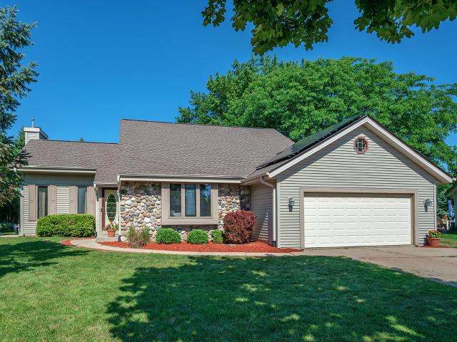 1716 Erin Ln