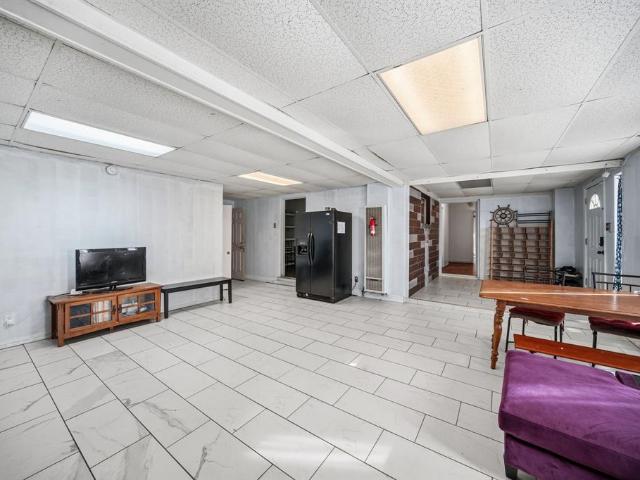 1716 John Smith Drive