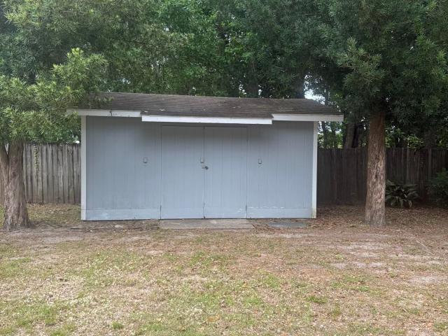 1716 Tradewinds Drive