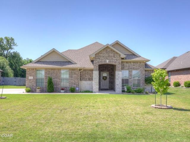 1716 W 12th St, Webb City, MO 64870