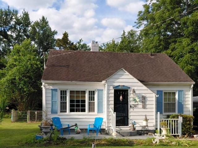 1716 W Monroe St, Herrin, IL 62948