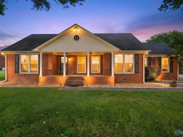 1716 Woodall Rd SW, Decatur, AL 35603