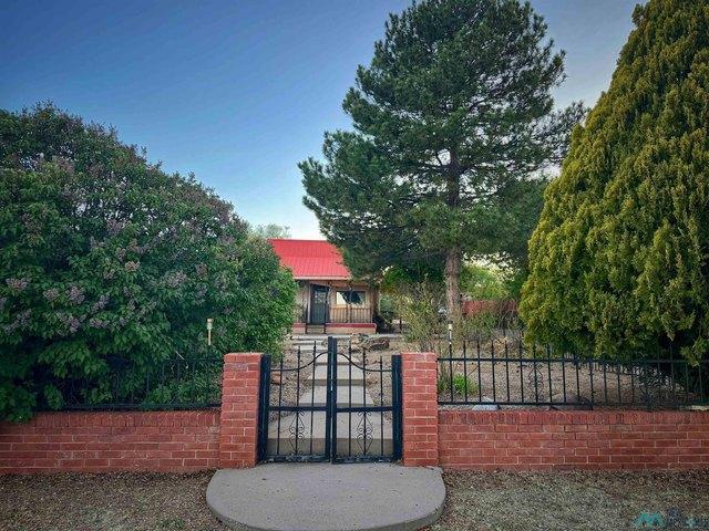 1717 Montezuma St, Las Vegas, NM 87701