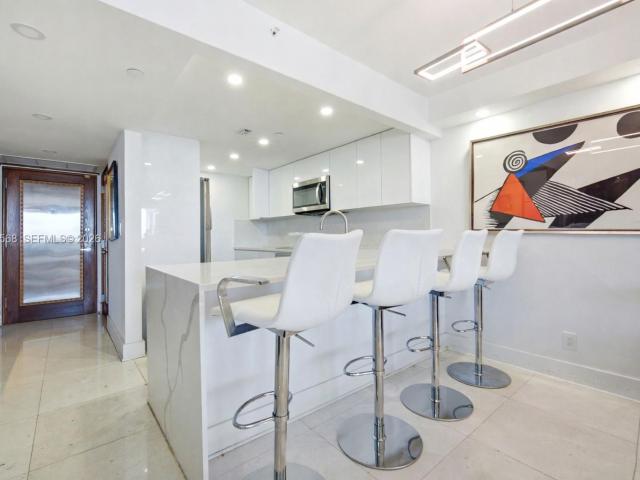 1717 N Bayshore Dr, Unit A3354, Miami, FL 33132 | MLS #A11977