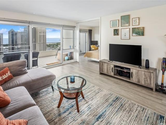 1717 Ala Wai 7 3107 Blvd Unit Phii, Honolulu, HI 96815