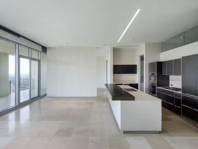 1717 Arts Plz #2204, Dallas, TX 75201