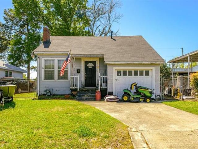 1717 Claiborne Avenue