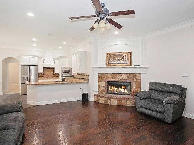1717 Dakota Drive