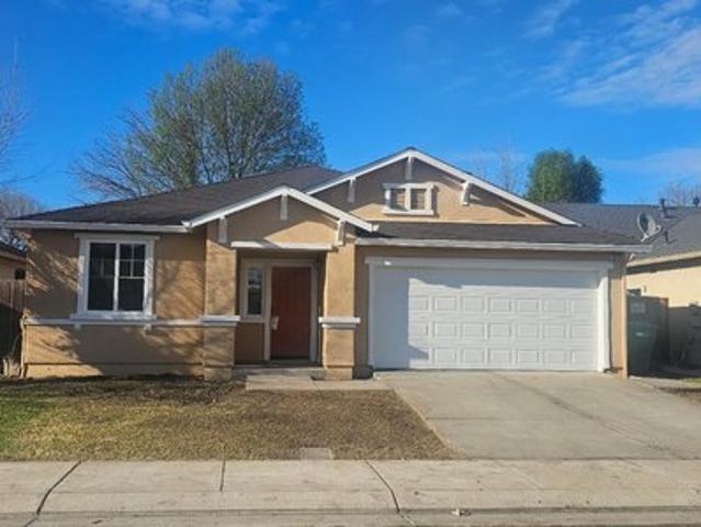 1717 E 13th St, Stockton, CA 95206