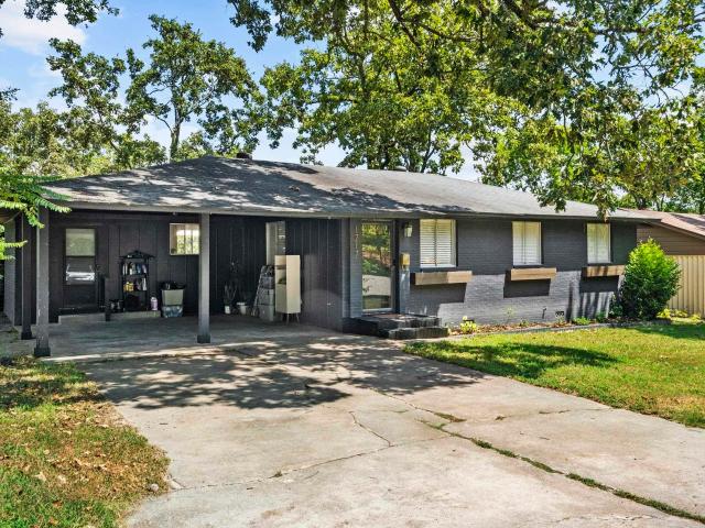 1717 E 31st