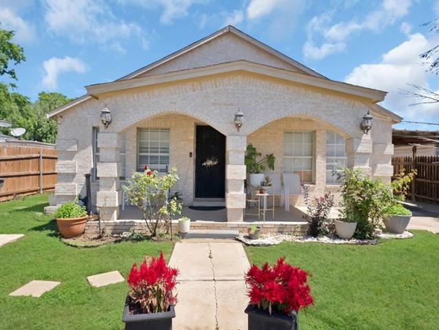 1717 E Harvey Ave, Fort Worth, TX 76104