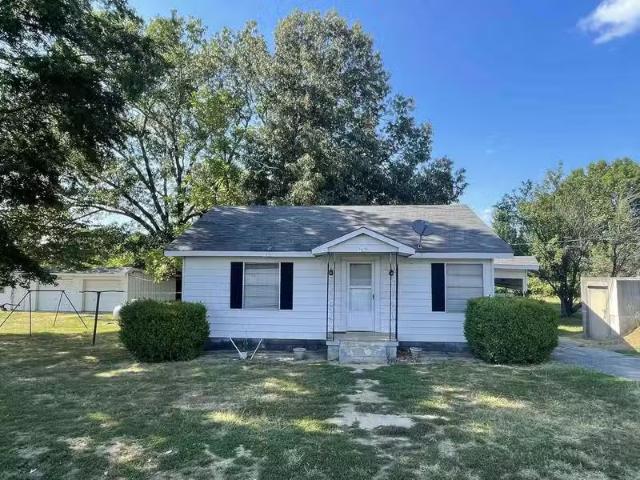 1717 E Highway 64, Vilonia, AR 72173 658777290