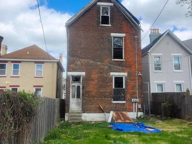 1717 Greenup Street
