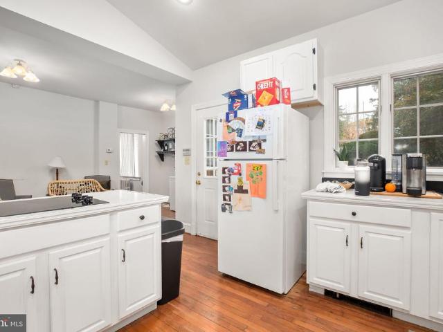1717 Highland Road