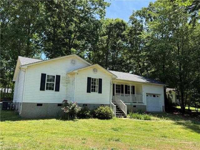 1717 Lantern Drive