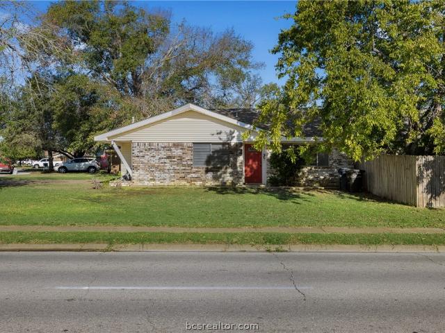 1717 Lawyer Street A