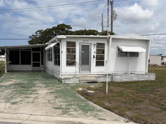 1717 Palm Springs St, Sarasota, FL 34234