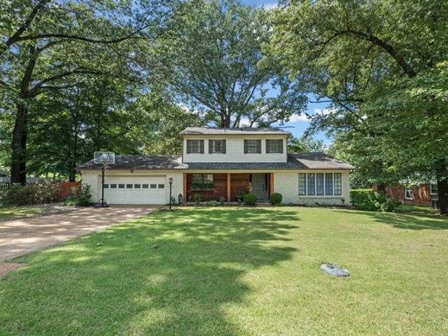 1717 Poplar Estates Pkwy, Germantown, TN 38138