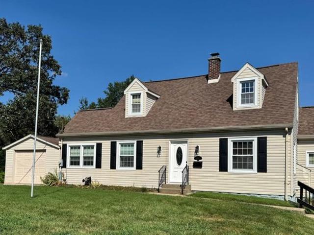 1717 Russell Ave, Evansville, IN 47720