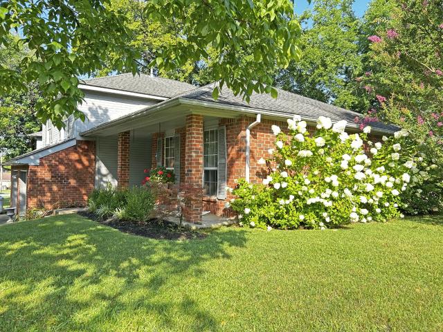 1717 Ridgemere Ct