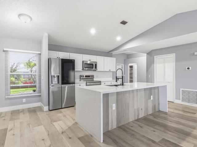 1717 SW Burlington St, Port Saint Lucie, FL 34984