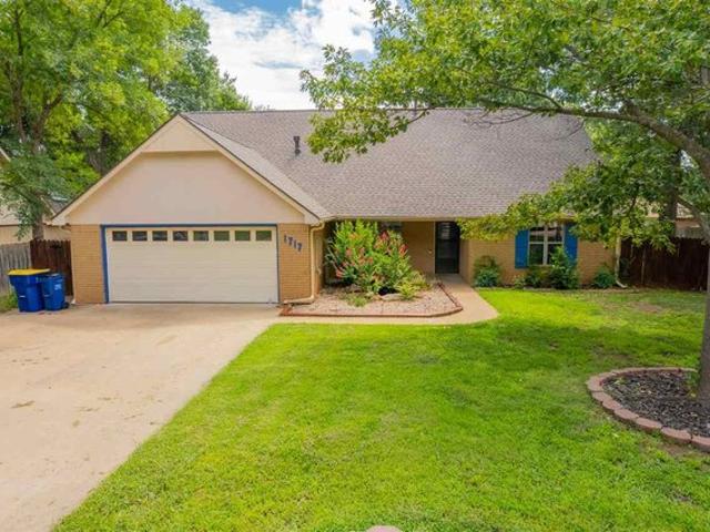 1717 SW Fairfield Dr, Stillwater, OK 74074