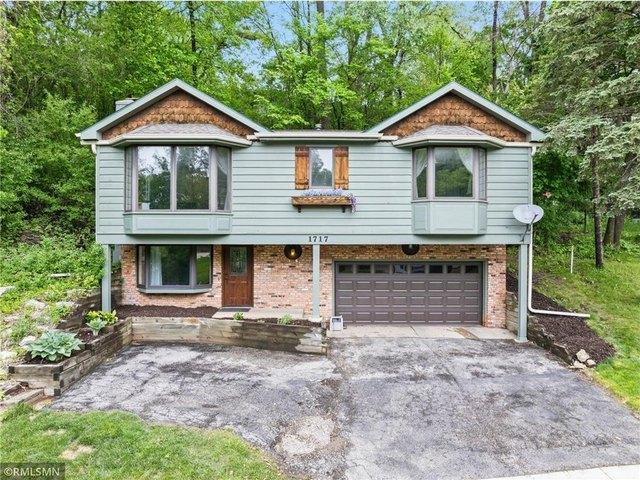 1717 11th Ave NE, Rochester, MN 55906