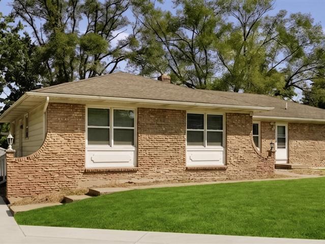 1717 1 SE 52nd Street